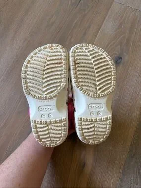 CROCS | Shoes | Crocs Kids Clog In White With Pink Strap And Multicolor ...